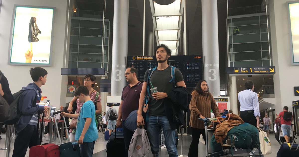 Housing chaos: Long-distance commuting - CBS WIRE