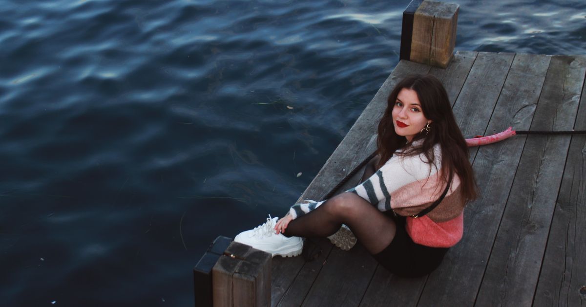 Here are Carla's tricks to remember when going abroad - CBS WIRE