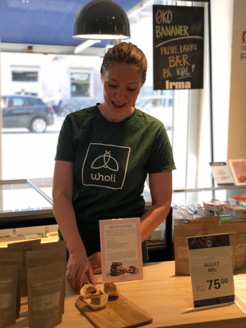 Jessica destigmatizes insects: Buffalo worms taste a lot like peanuts ...