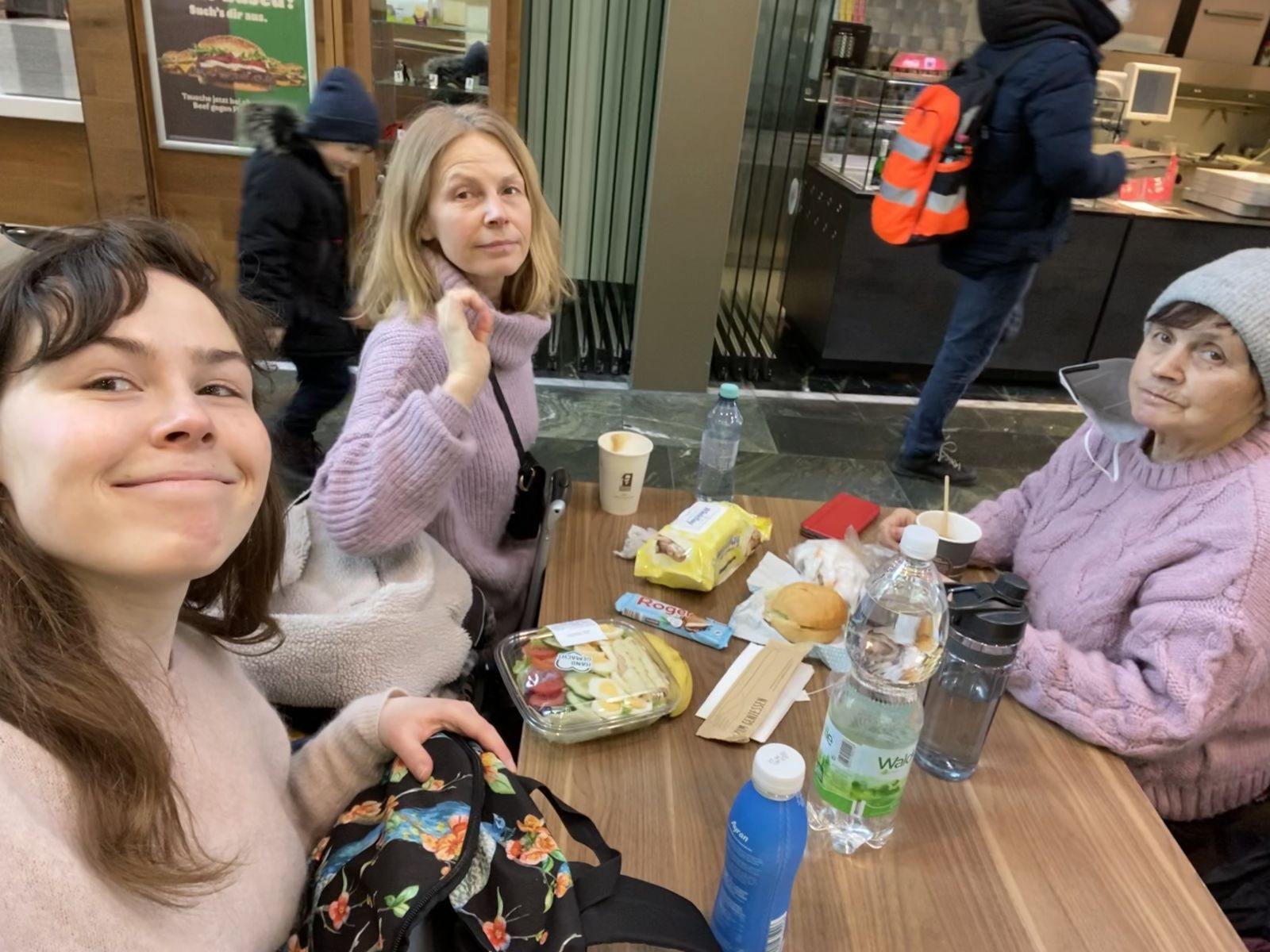 Yuliia reunites with her Ukrainian family: “They didn’t look as I ...